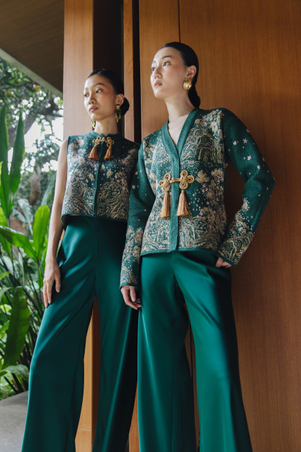 Claude Official - All Products - CLAUDE